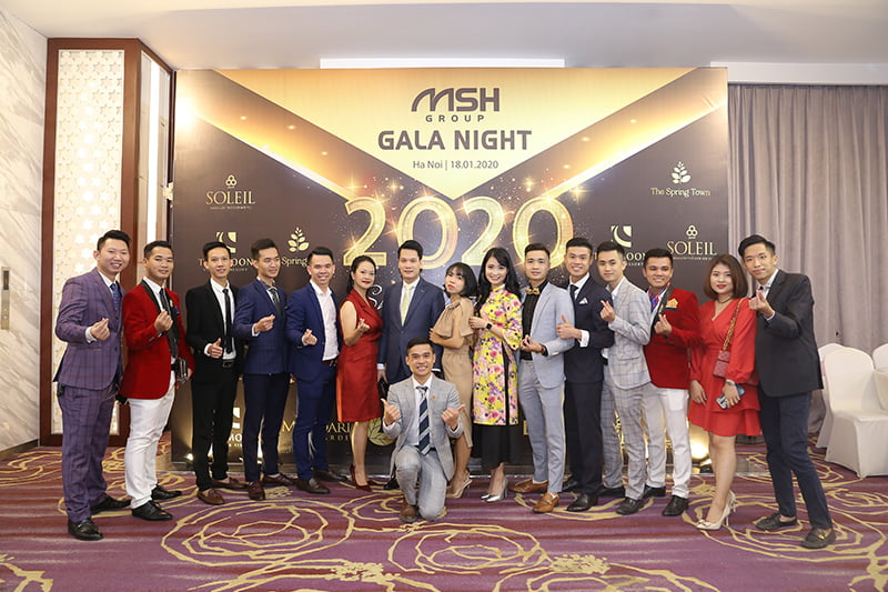 Đêm Gala Dinner đầy sôi động, nhiệt huyết nhưng cũng đầy ấm áp, ngọt ...