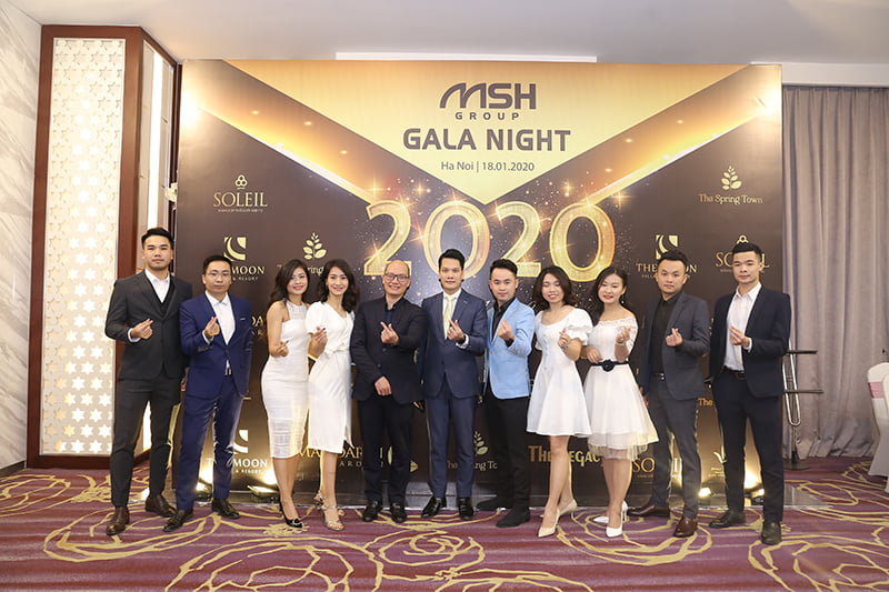 Đêm Gala Dinner đầy sôi động, nhiệt huyết nhưng cũng đầy ấm áp, ngọt ...